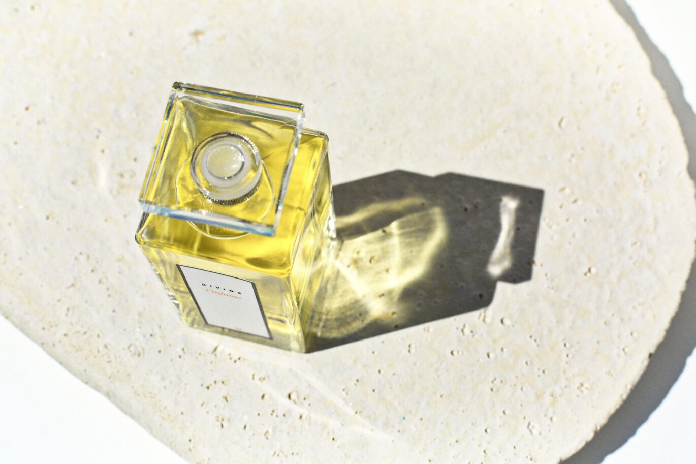 DIVINE - Créateur de parfums.